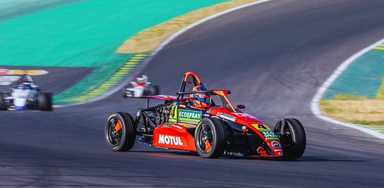 F-1600: Marcel Fachini faz corrida de recuperação sensacional com ...